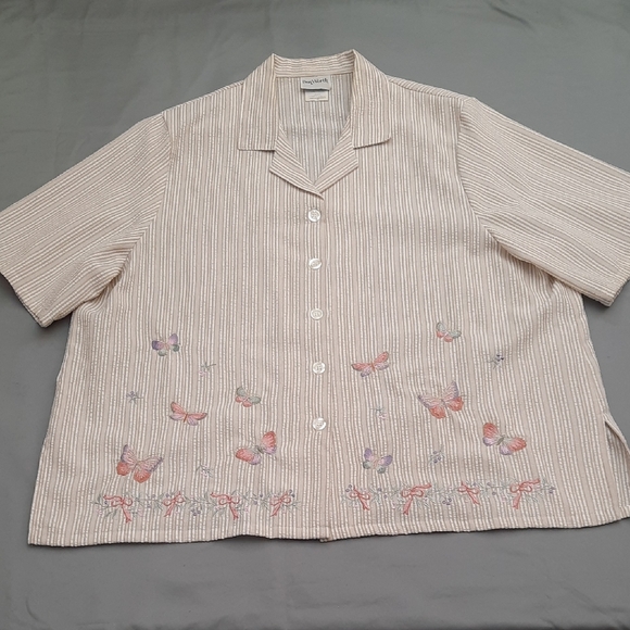 BonWorth | Tops | Bon Worth Beige And White Striped Blouse Size Xl ...